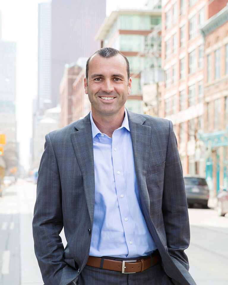 Toronto Mortgage Brokers & Insurance Experts | Outline Financial